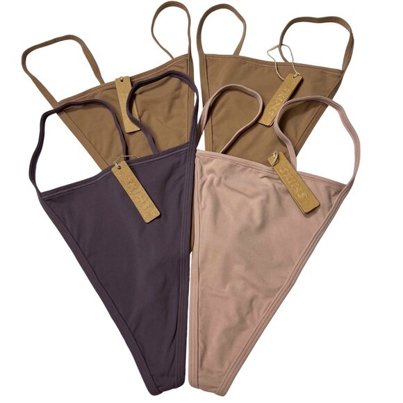 SKIMS | Intimates & Sleepwear | Skims Fits Everybody Tstring Thongs Lot ...